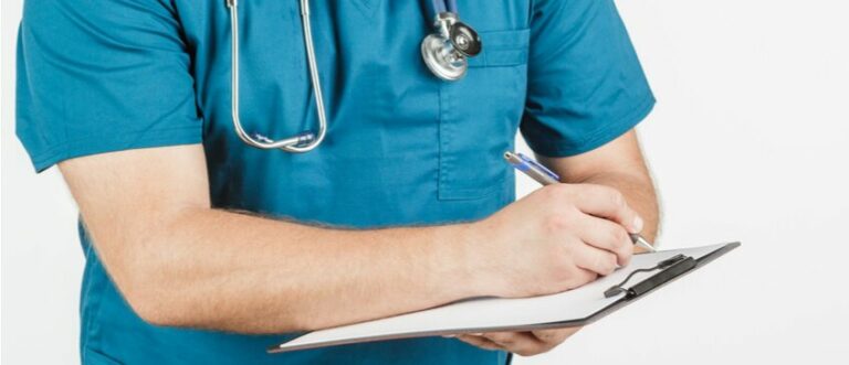 How to Properly List Your Nursing Credentials | Ardor Health Solutions